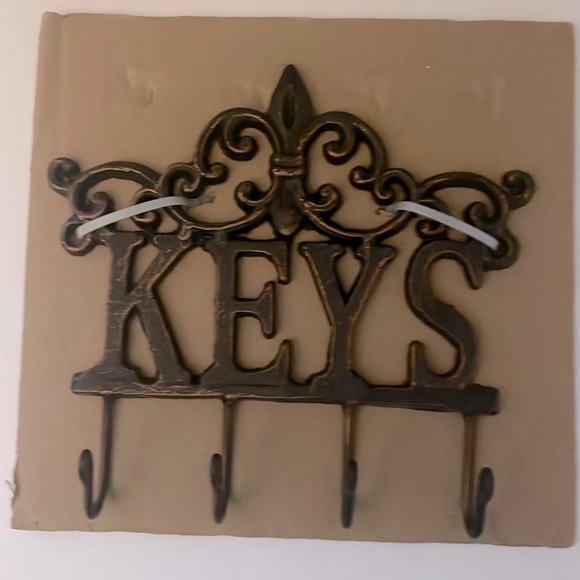 Wall Decor | Metal Wall Key Rack | Poshmark